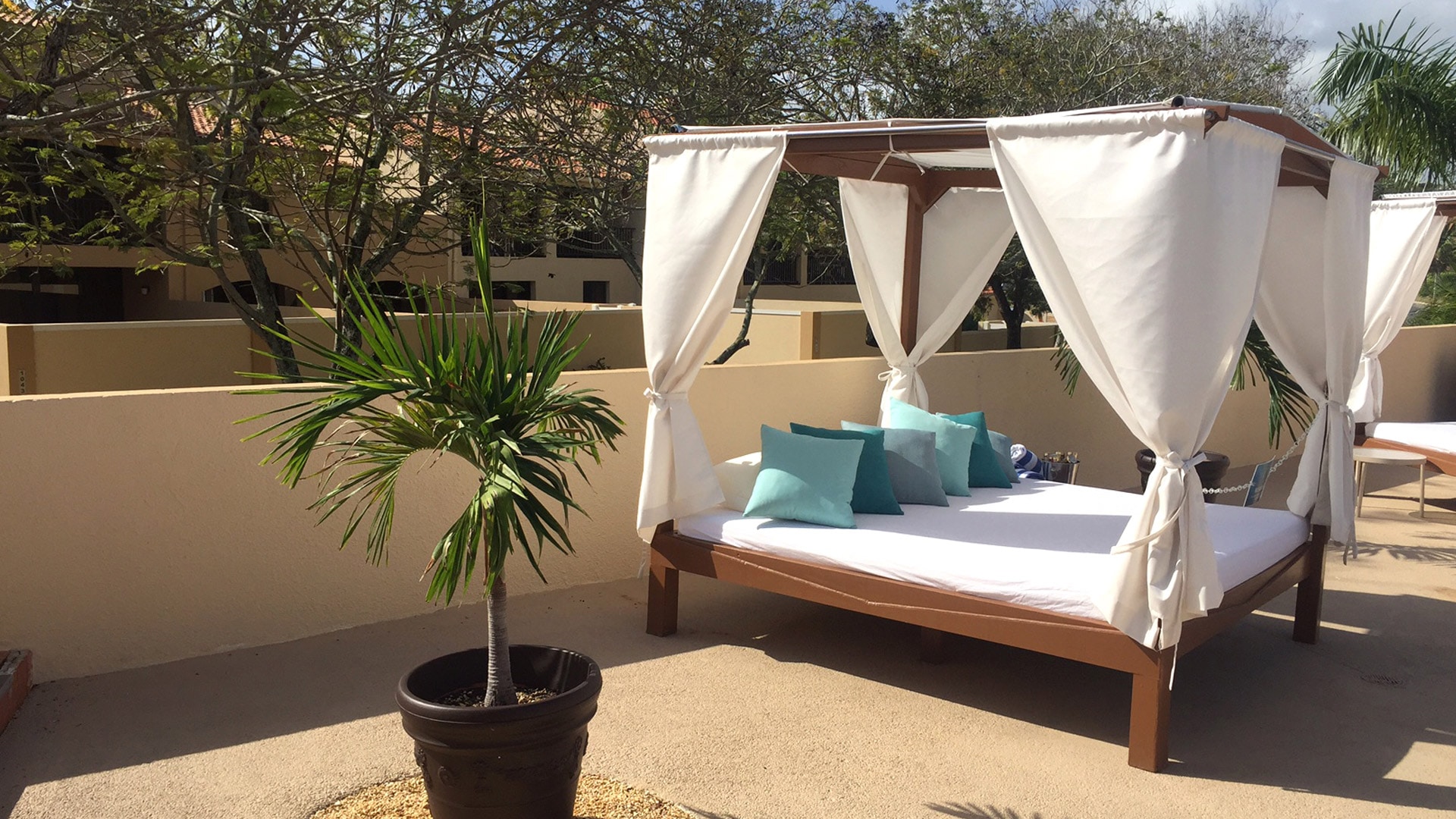 Park Royal Homestay Club Cala - Platinum Interchange