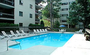 Holly Ridge Condominiums - Platinum Interchange